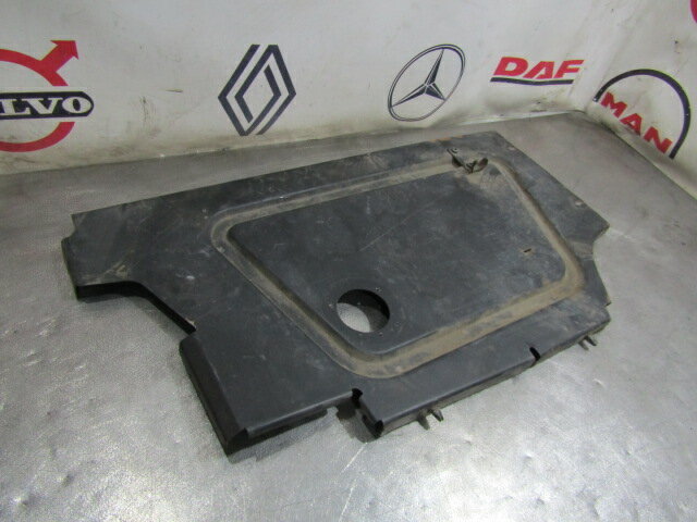 Панель нижнего спального места правая для а/м KAMAZ 5490, MERCEDES AXOR