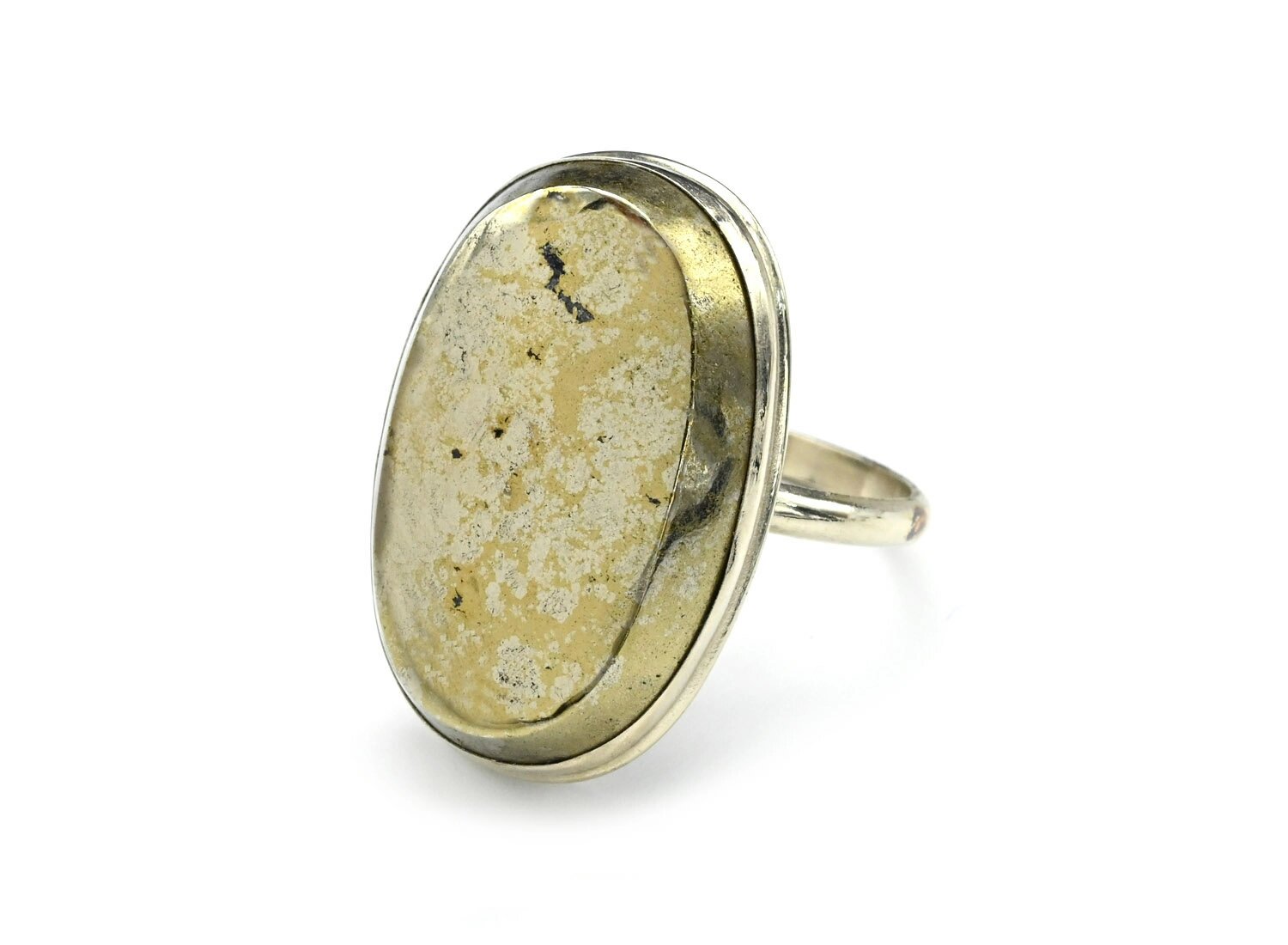 Кольцо, пирит