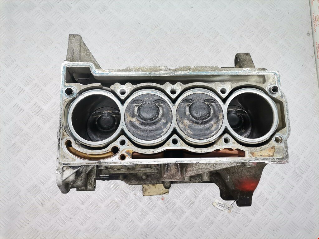 Блок двигателя (блок цилиндров) Volkswagen Golf 5 03C103101F арт. 667765