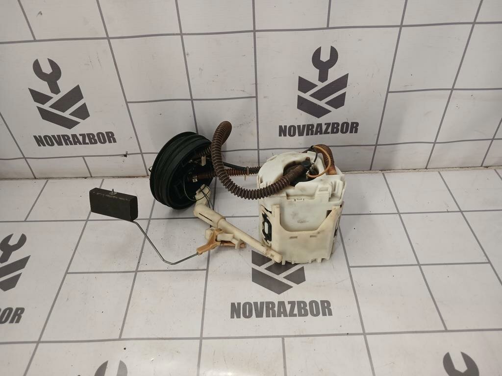 Насос топливный электро VW Golf 3 Vento 91-97