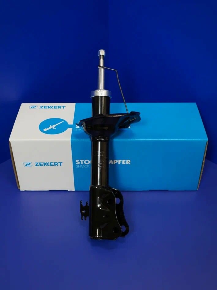 Амортизатор передний Zekkert Германия Джилли Мк. Стойка Gelly MK, цена за одну штуку, левый и правый одинаковые.