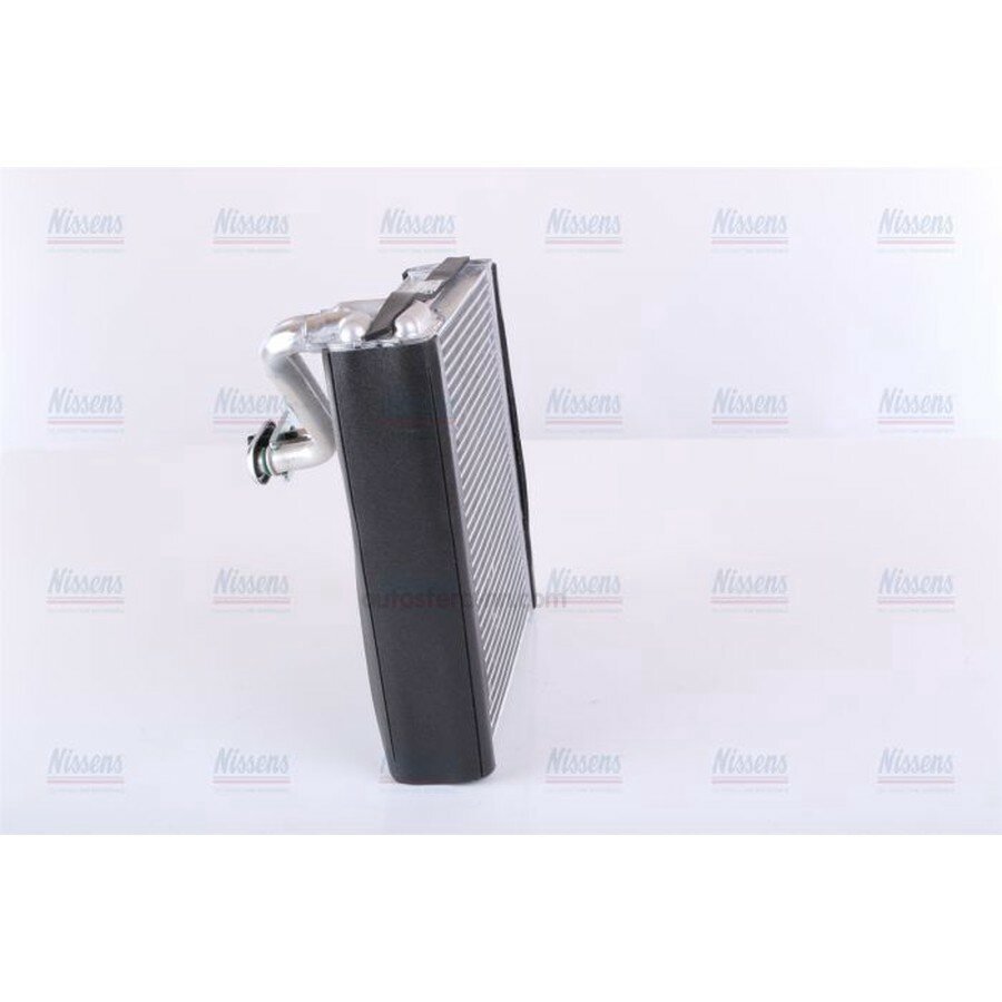 NISSENS 92371 Испаритель VOLKSWAGEN PASSAT B6/B7 1.4 1.8 TSI 2.0 TDi, TIGUAN (5N) 07- 92371