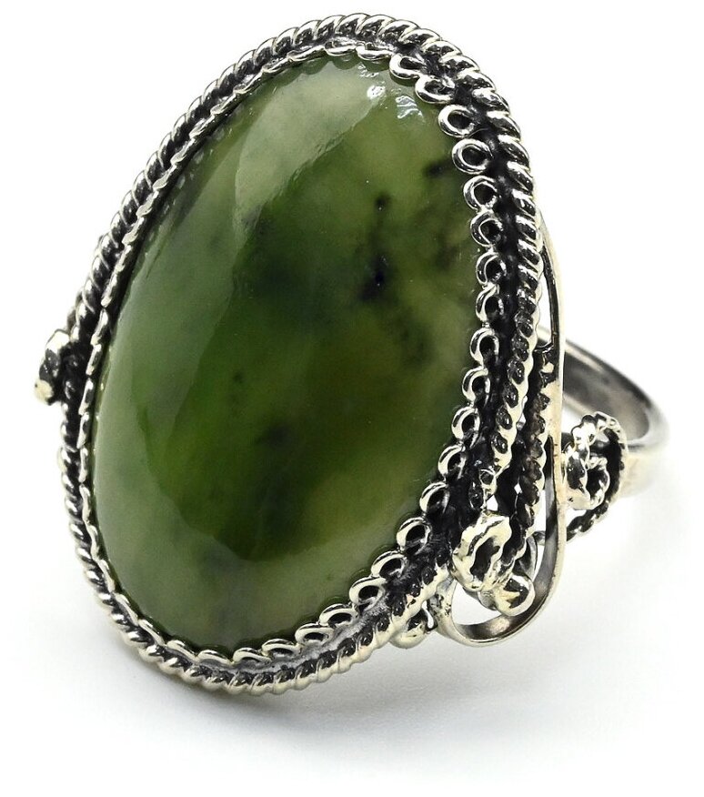 Кольцо, нефрит