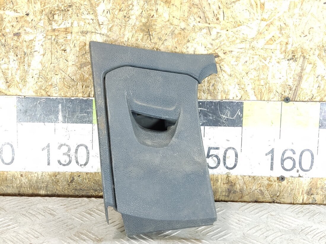 Бардачок FORD Fiesta 2008-2019 8A61A043K93A