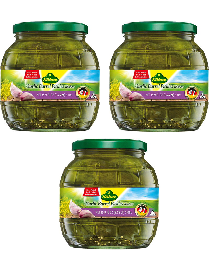 Огурцы Kuhne Отборные с Чесноком 970 гр - 3 шт