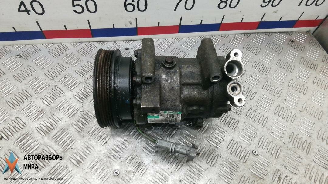 Компрессор кондиционера Nissan Note E11 2006 8200365787A
