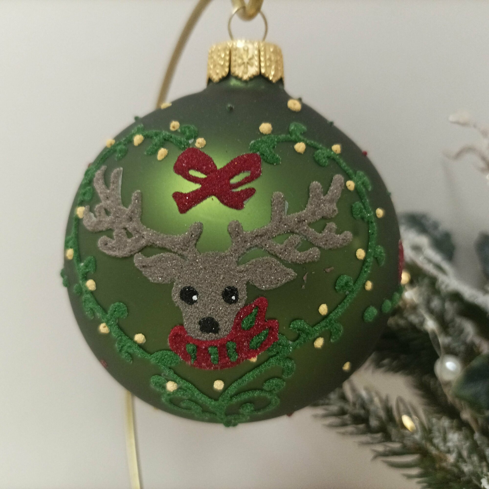 Шар "Декор Престиж" олень 8 см стекло, зеленый ручная роспись
