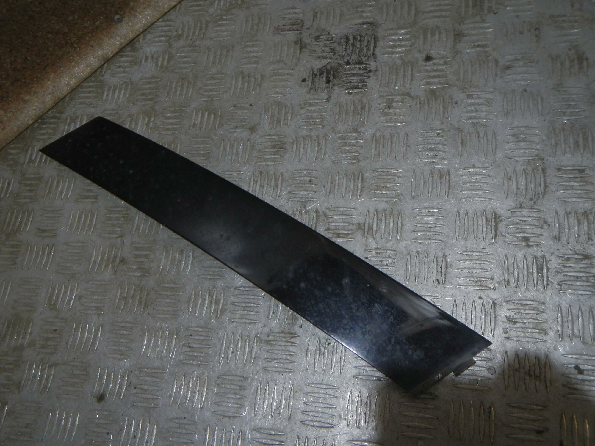 Б/У Накладка двери задней левой, BMW (БМВ)-X5 (E53) (99-06) BMW X5 (E53) (99-06) задняя Царапины. 497326 BMW арт. 5134704...