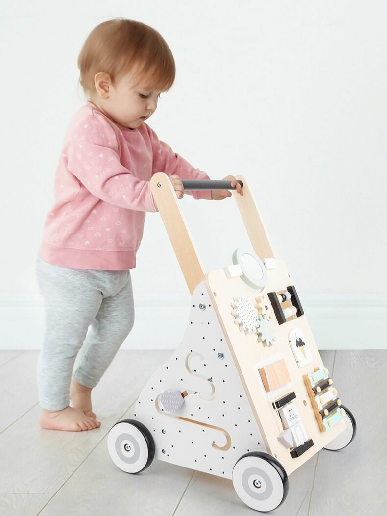 Деревянные детские ходунки