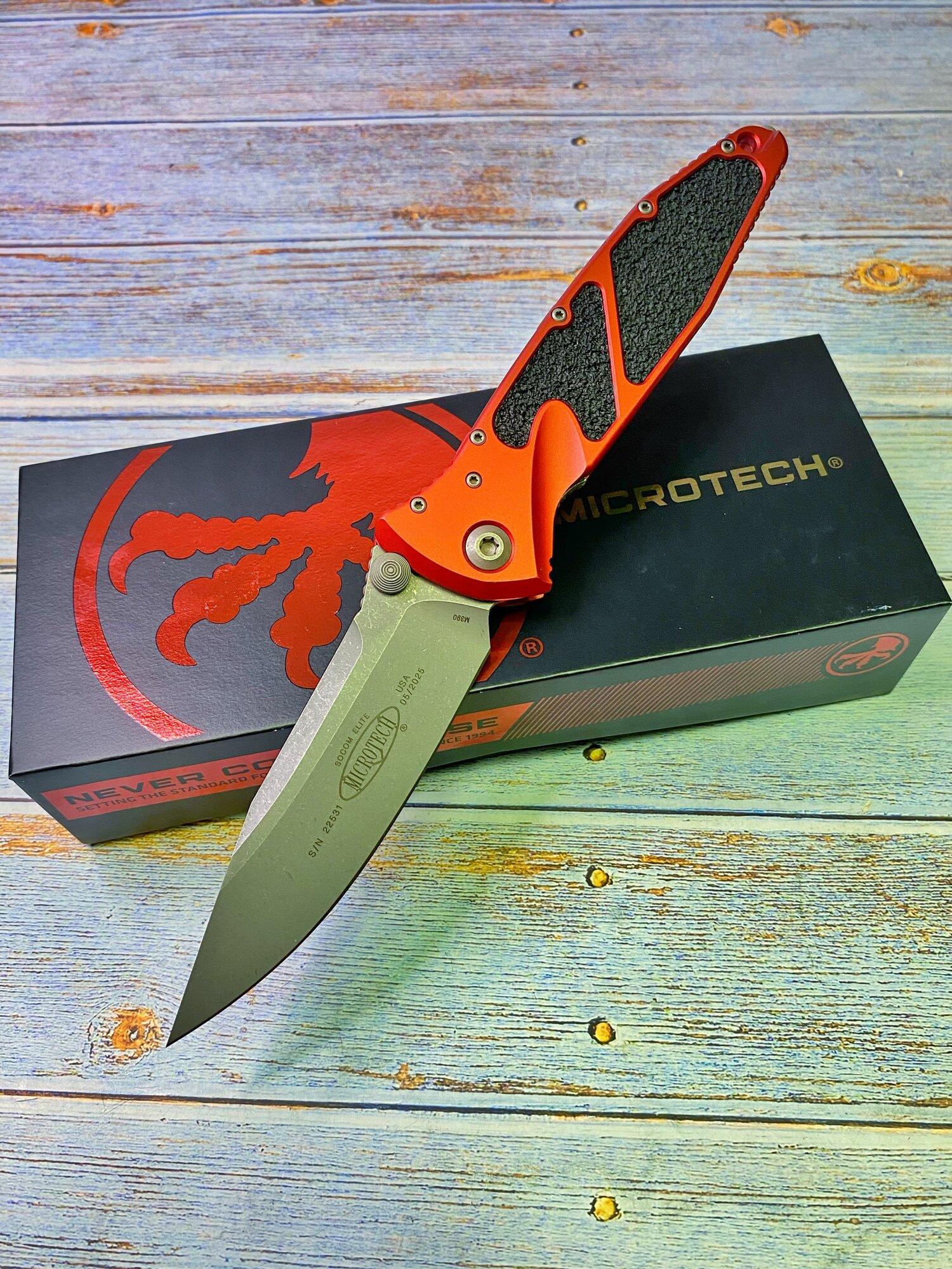 Складной нож Microtech Socom Elite S/E Red Apocalyptic Standard, 160-10APRD