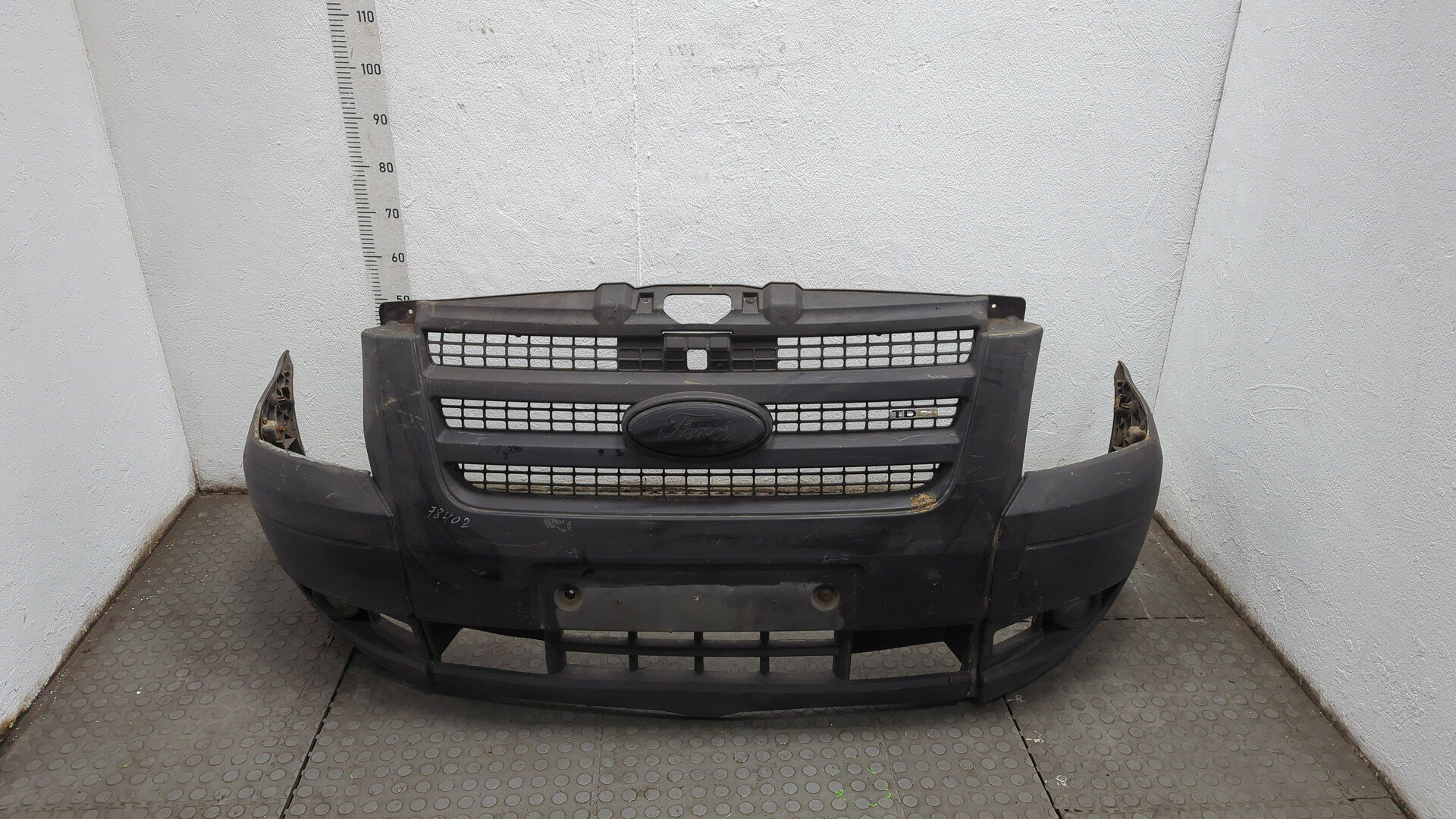 Бампер передний Ford Transit Б/У