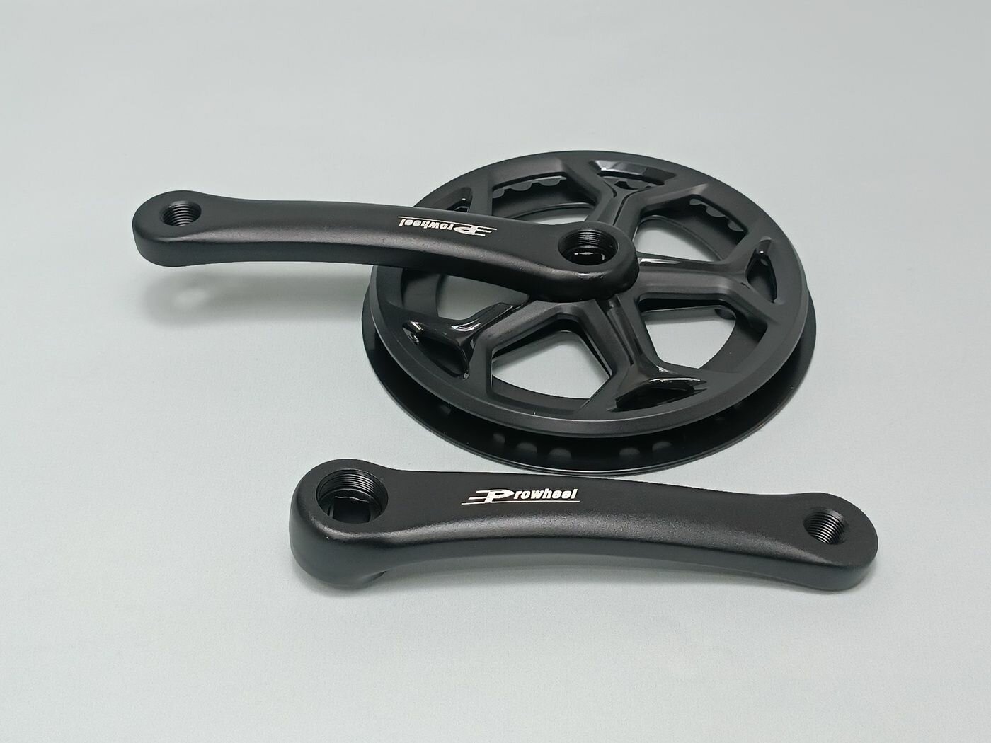 Система Prowheel CITY/FOLDING 1x1S, 38T, сталь, защита, 152, алюм, Chainline 45, под 117,5 черн.