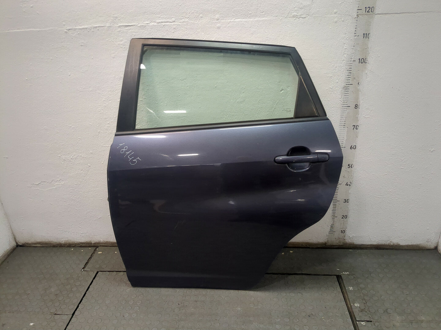 Дверь боковая (легковая) левая задняя Pontiac Vibe 2 Б/У