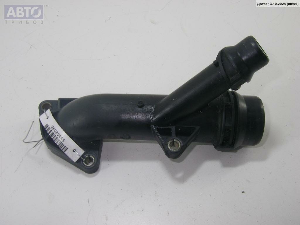 Фланец (тройник) системы охлаждения BMW 3 E46 (1998-2006)