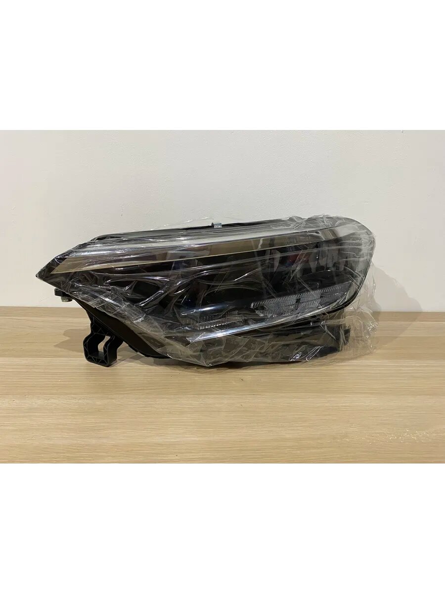 Фара правая Volkswagen Polo 6 2020-2022 LED, новая, в упаковке