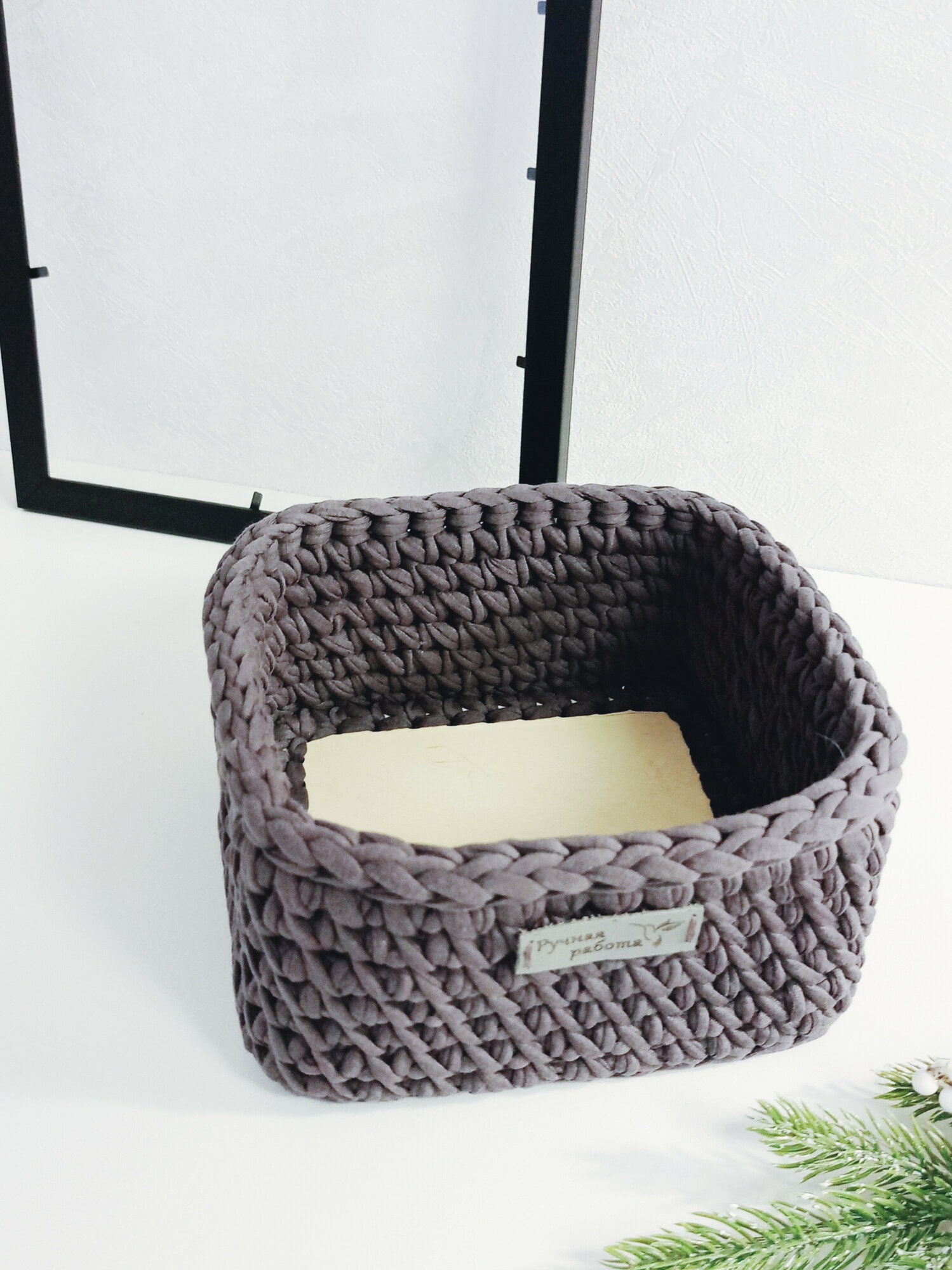 Корзинка квадратная 15*15 плетеная