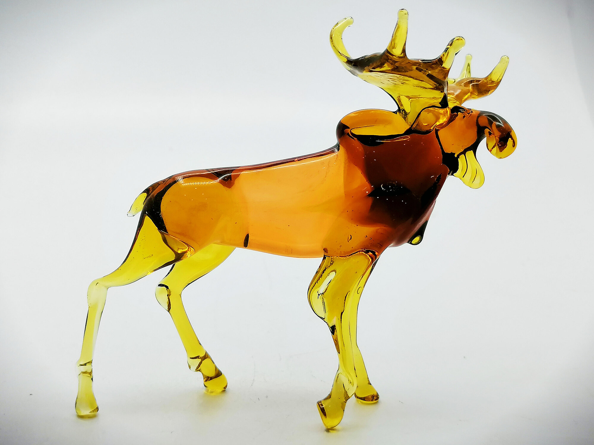 Фигурка из стекла "Лось"