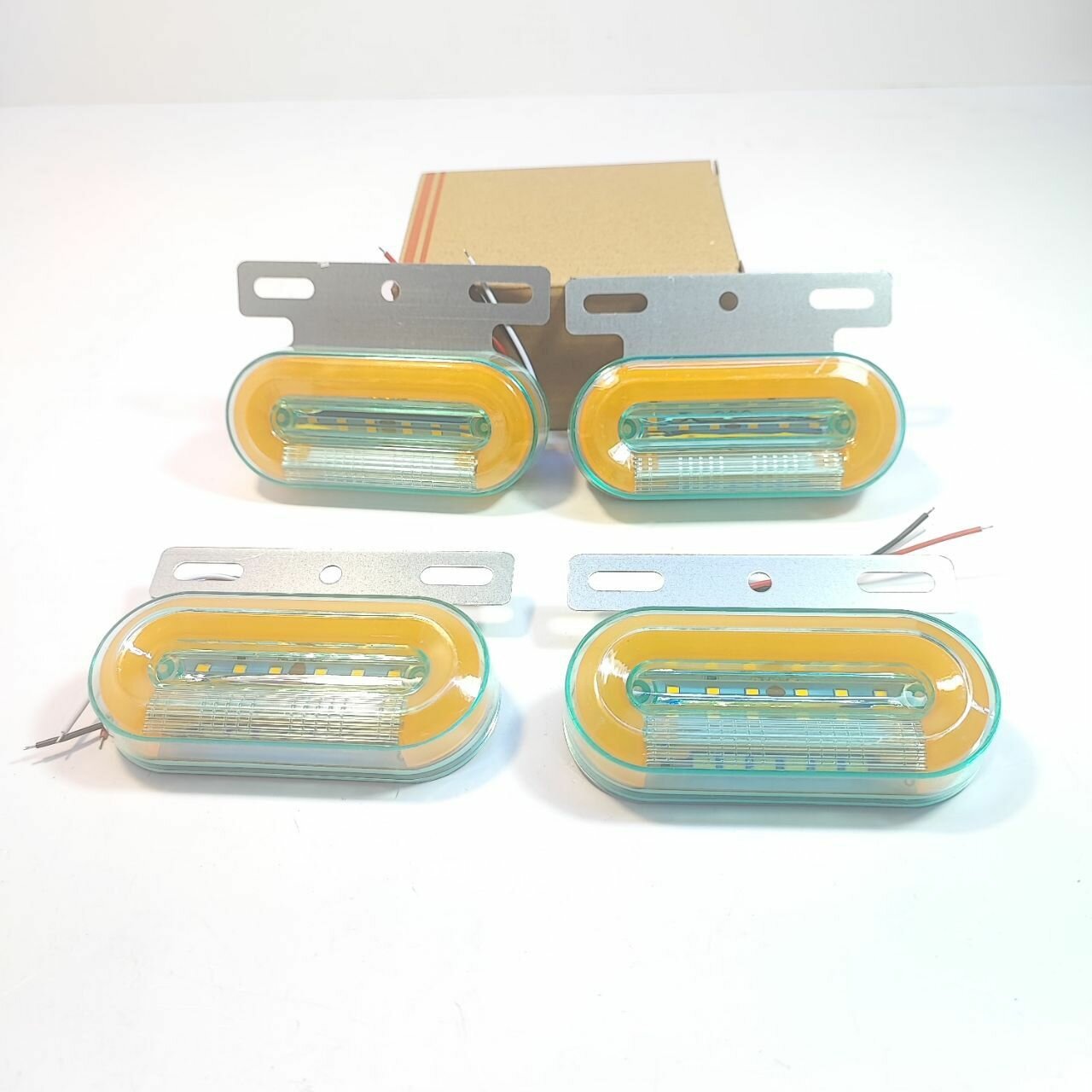 Габаритные фонари / указатели габаритов / боковые габаритные светодиодные фонари 12 V, в комплекте - 4 штуки