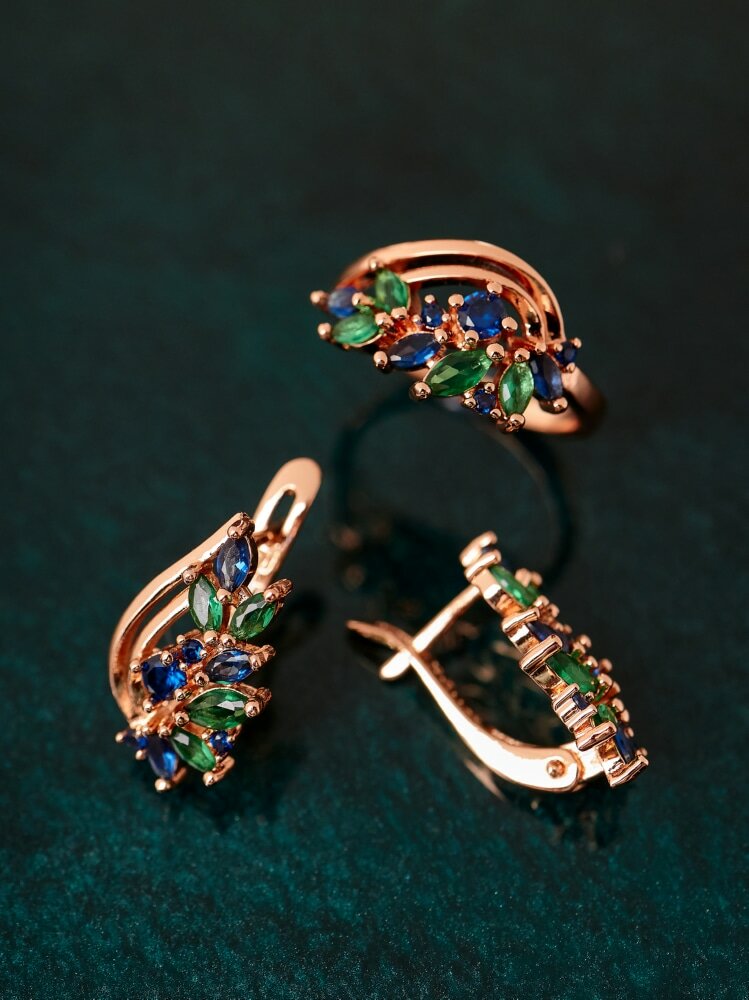 Комплект бижутерии