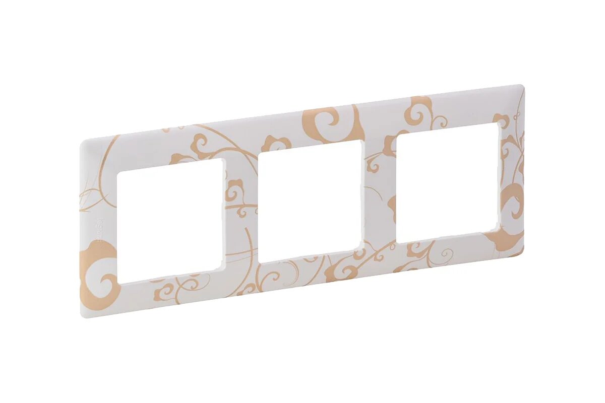Legrand Valena LIFE рамка Ампир белый, 3-постовая универсальная, код 754103.