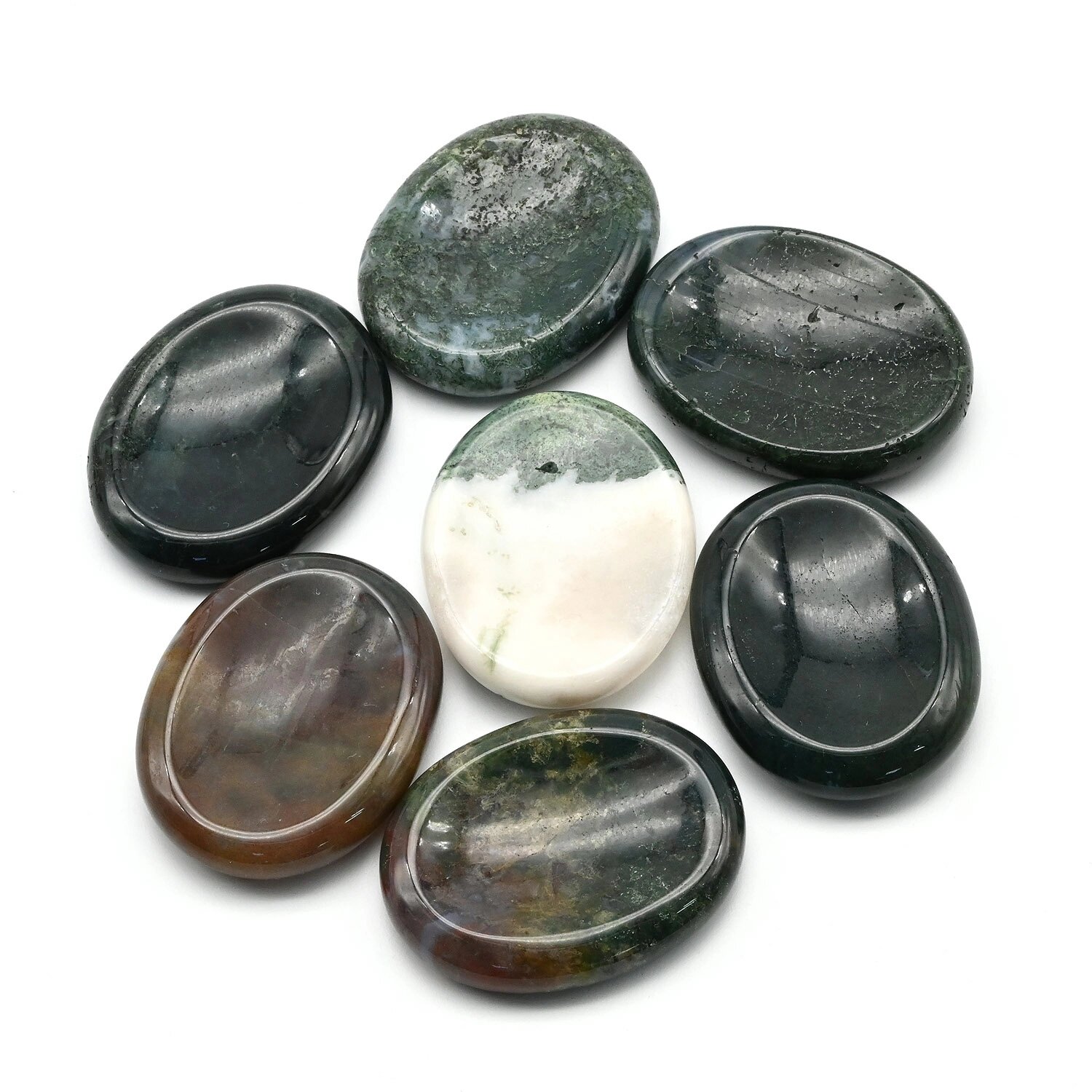 Галька из агата мохового, овал "Тревожные камни" 45*35*7мм .