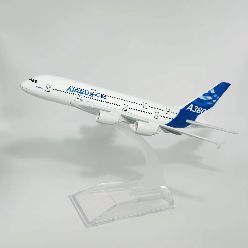 Модель самолета 16 см, Airbus A380, фабричное производство, металл, на подставке