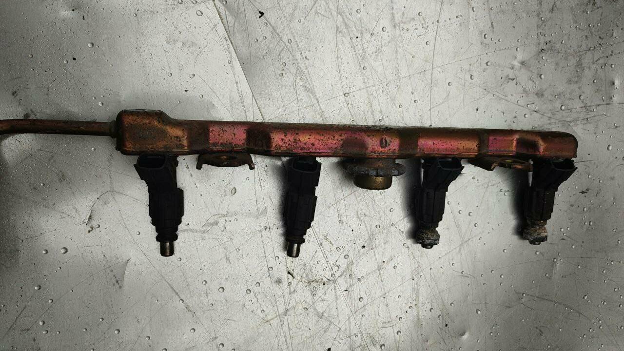 Форсунка топливная Toyota Corolla 0280156019