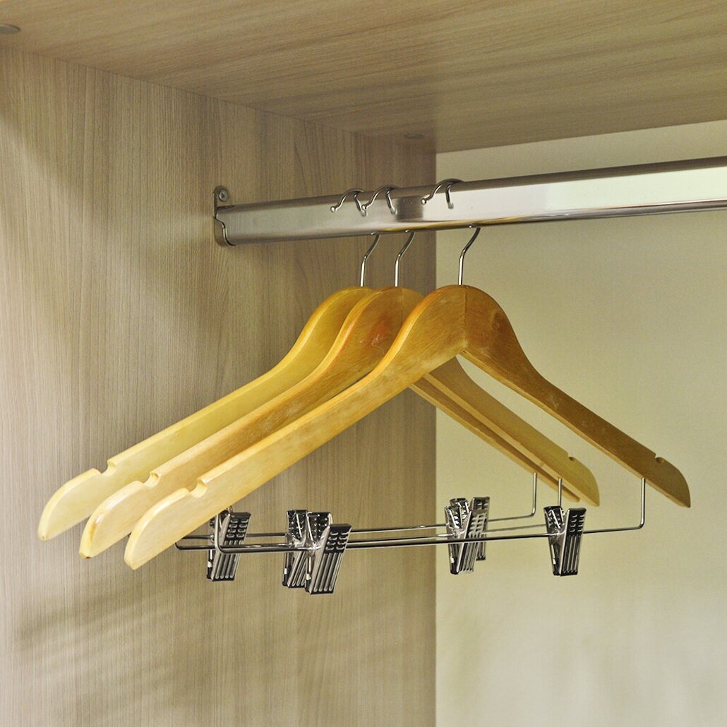 Вешалки деревянные с зажимами, 3 шт, светлое дерево — практично и надежно