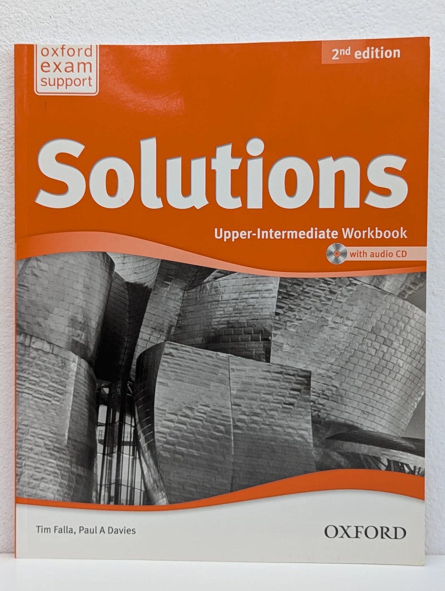 Solutions: Upper-Intermediate Workbook (+CD) Falla Tim, Davies Paul A. 2019