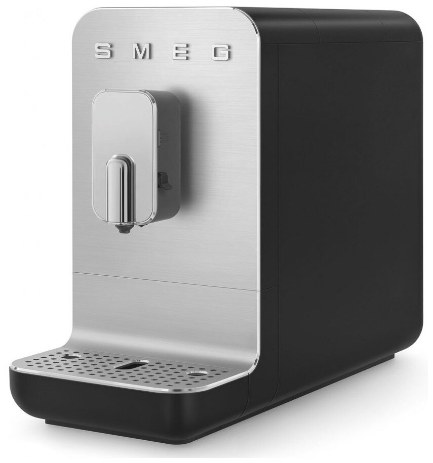 Кофемашина автоматическая Smeg BCC13BLMEU