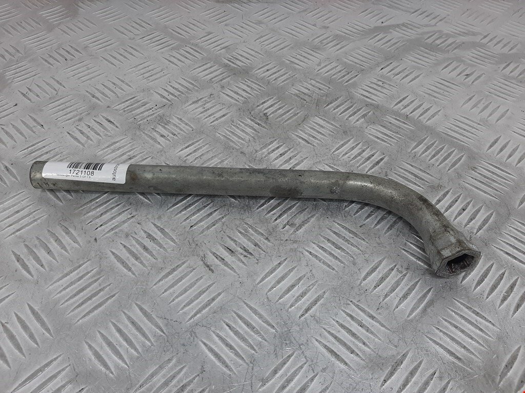 Ключ баллонный Volkswagen Passat 5 GP 4D0012219A арт. 1721108