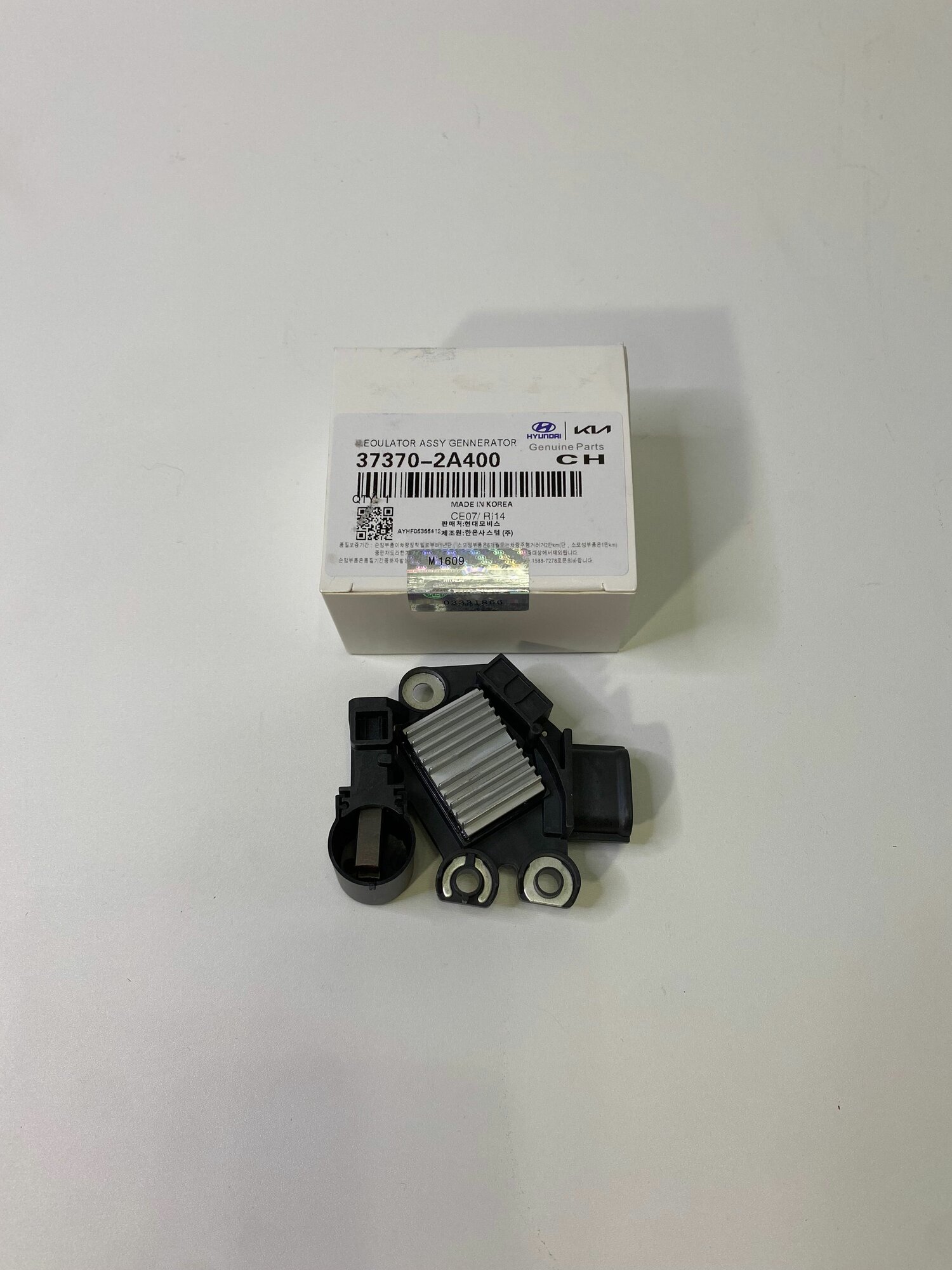 Регулятор напряжения генератора на Hyundai Solaris, Kia Rio - артикул 37370-2А400
