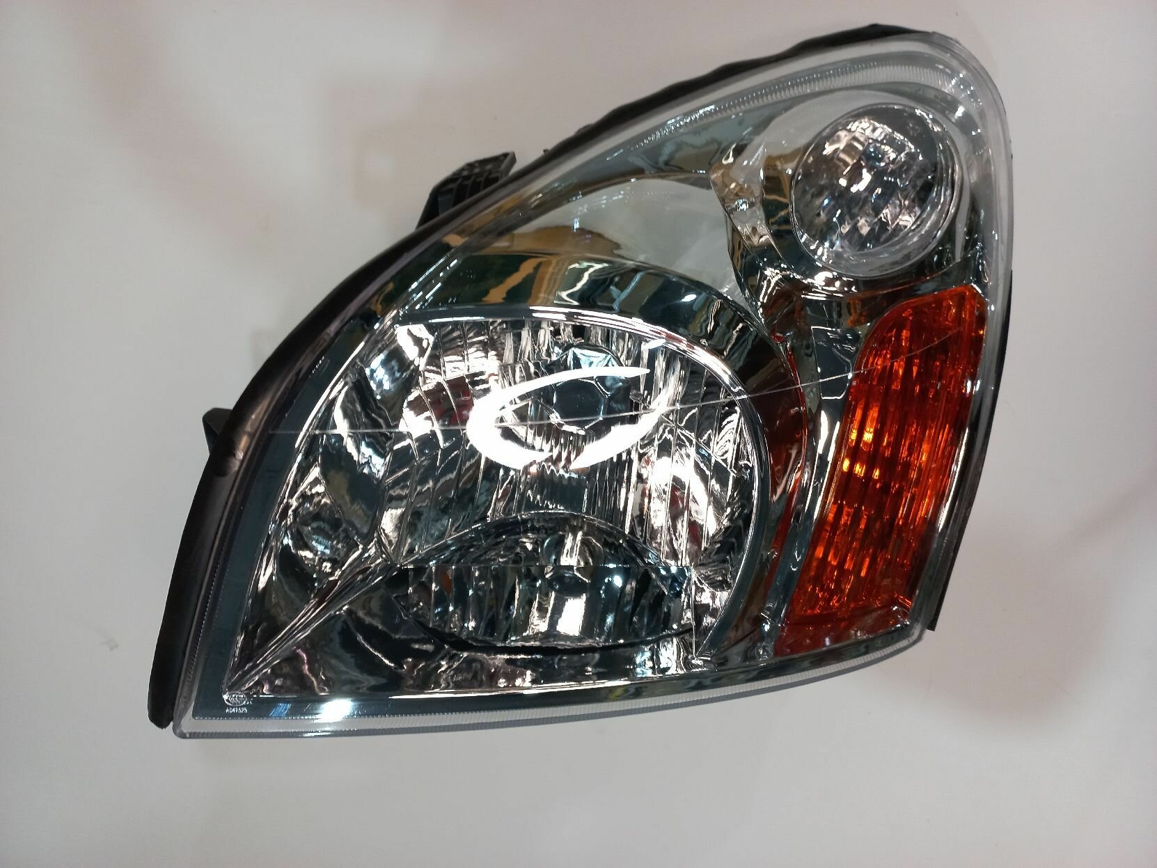Фара левая Tagaz C190 [2.4 16V 5MT внедорожник 4X4] 4121500U1010