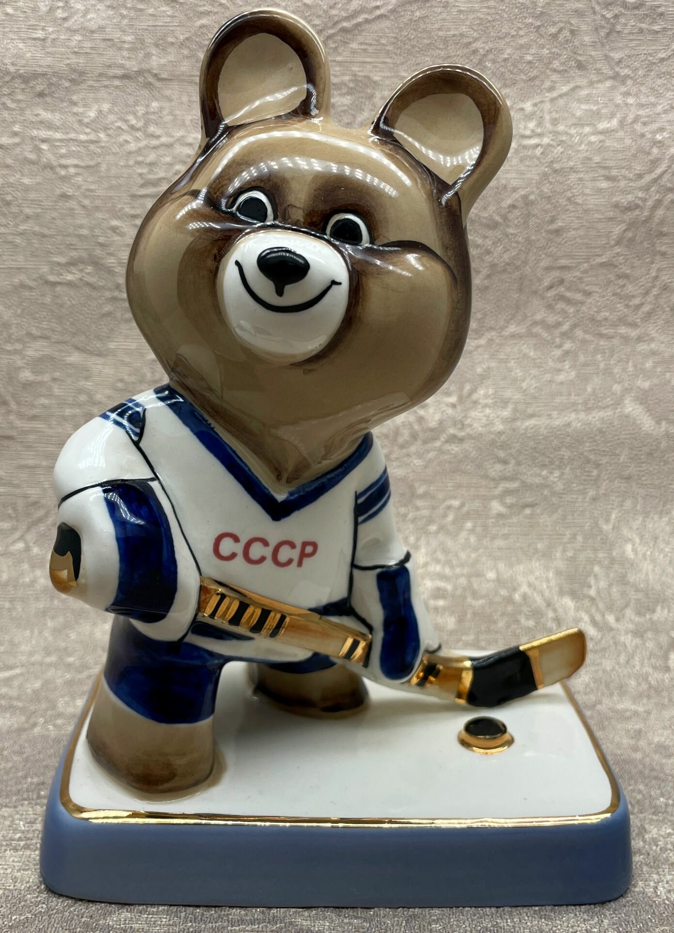 Олимпийский мишка 1980 Хоккеист СССР синий. Современное производство Вербилки