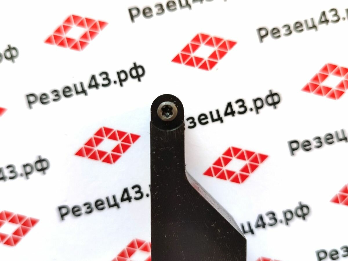 Резец наружного точения SRACR2020K08 под круглые сменные пластины