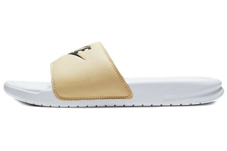 Шлёпанцы Nike Benassi
