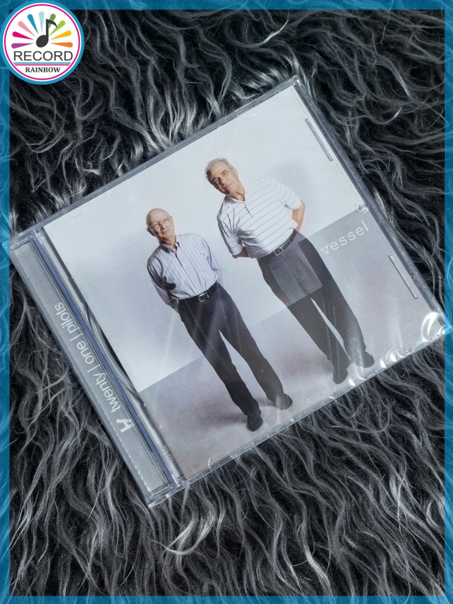 Twenty One Pilots Vessel CD Совершенно новый Запечатанный Альбом новый запечатанный CD-альбом запечатанный компакт-диск