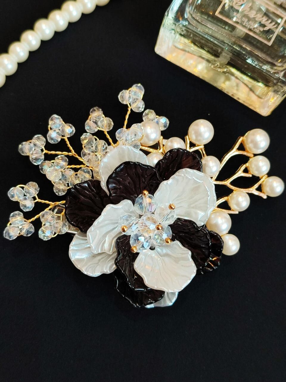 Брошь, жемчуг имитация