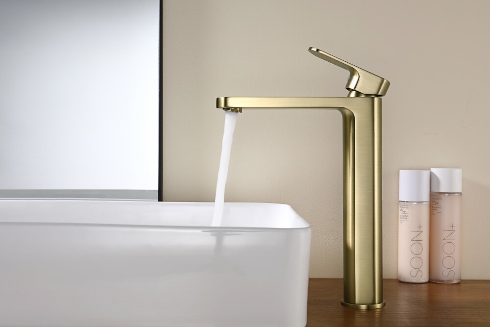 Смеситель высокий для раковины-чаши из латуни от бренда Ganzer GZ06112-S матовое золото