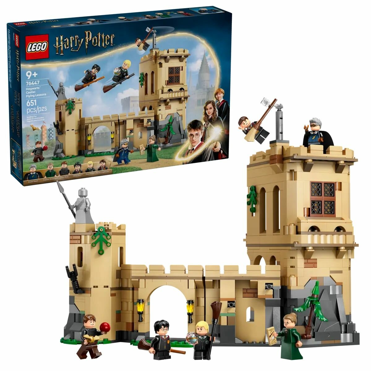 Конструктор LEGO 76447 Замок Хогвартс: Уроки полетов, Harry Potter; 651детали, возраст от 9 лет