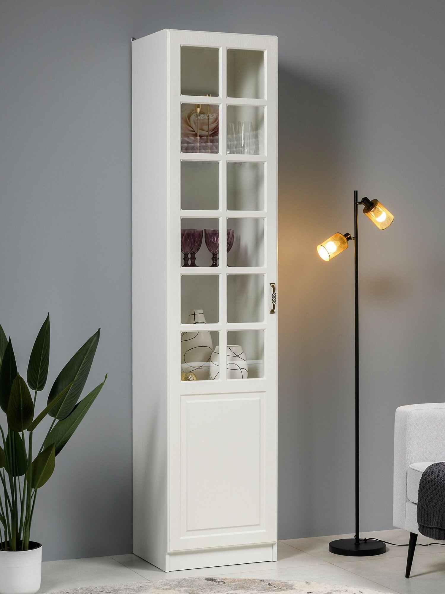 Шкаф - витрина Ливерпуль 50х41х220 см