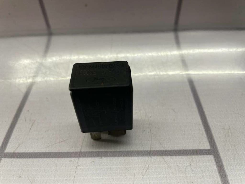 Реле Ford Focus 1 1998-2004