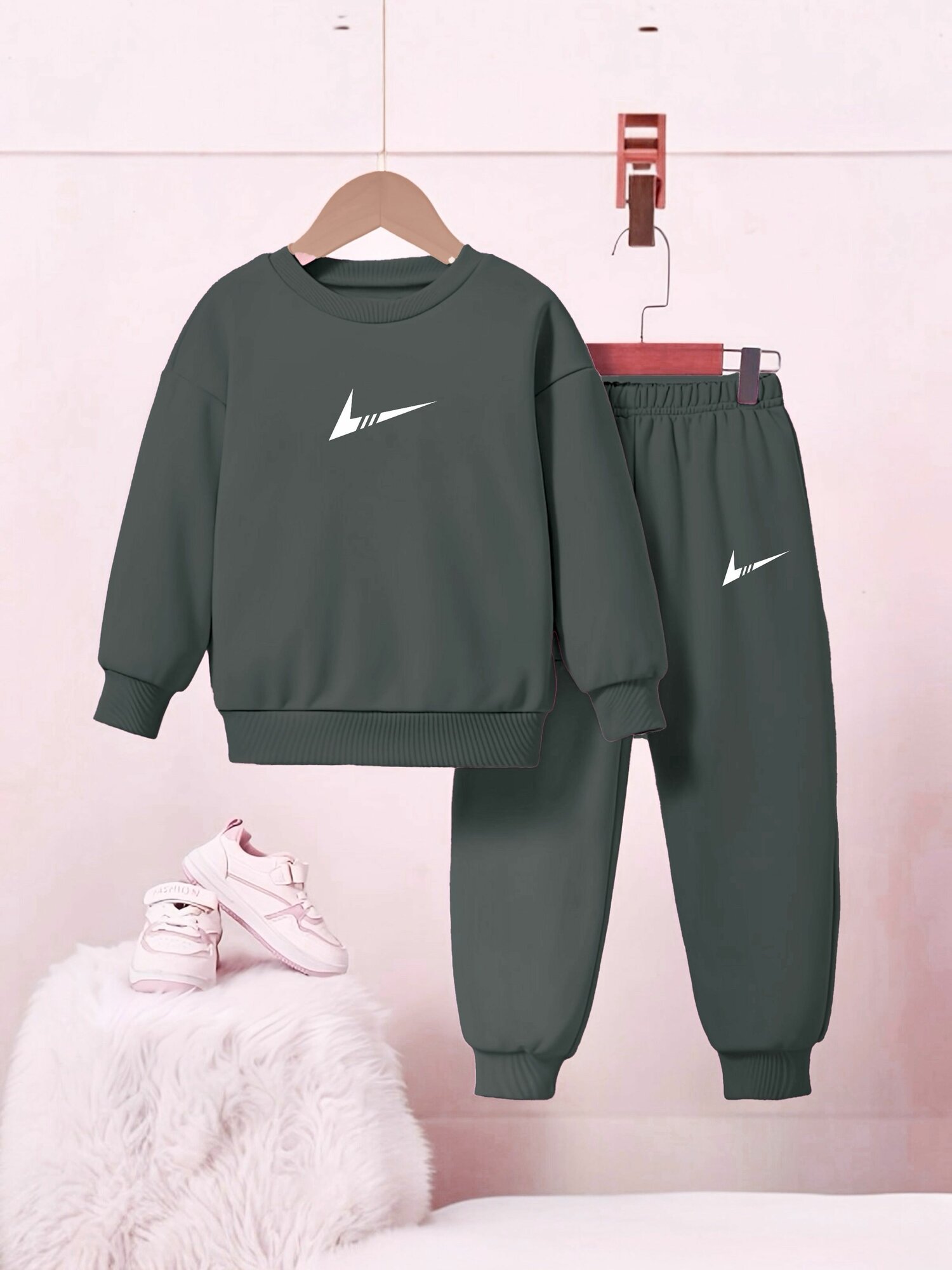 Комплект одежды