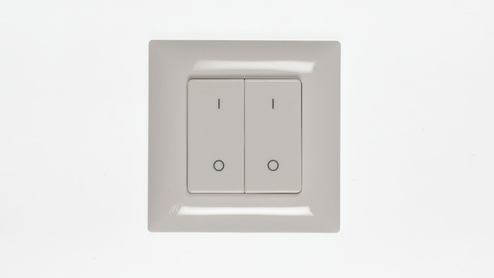Панель PF1-2 White IC27 (DIM, 2 zone, RF 2.4GHz, 3VDC(CR2032))