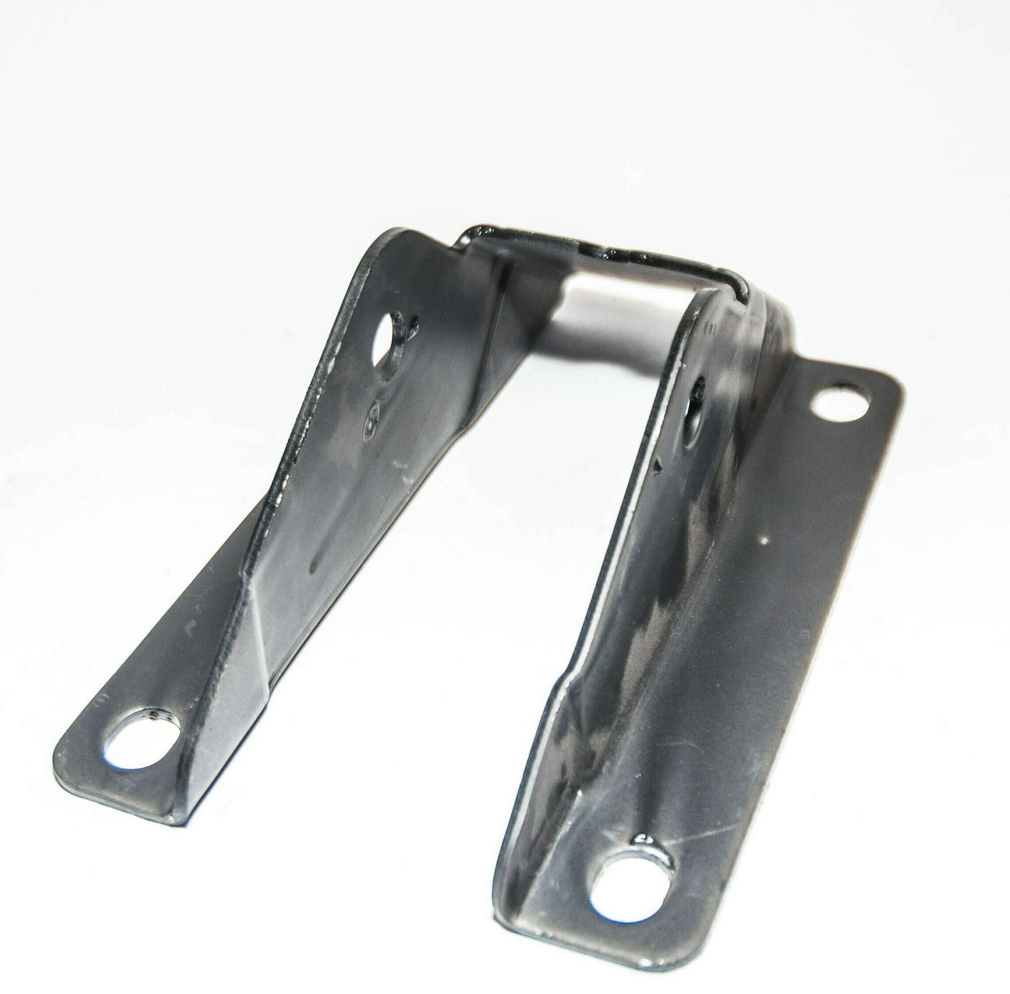 Кронштейн реактивной штанги ВАЗ-2101-07 продольной LADA 21010291908800