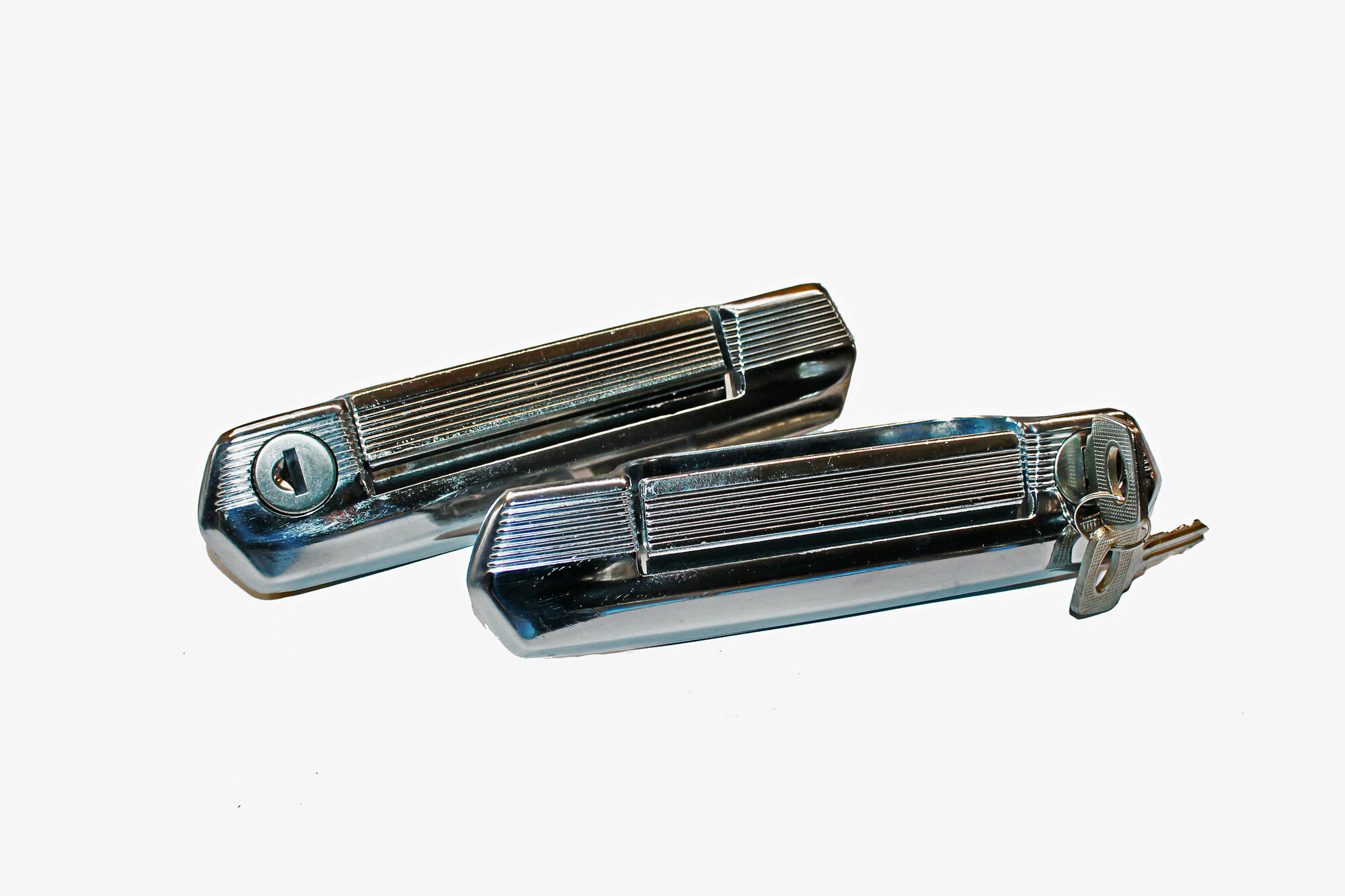 Ручки дверей наружные ВАЗ 21214, LADA Urban передние с личиной в сборе хром 2шт