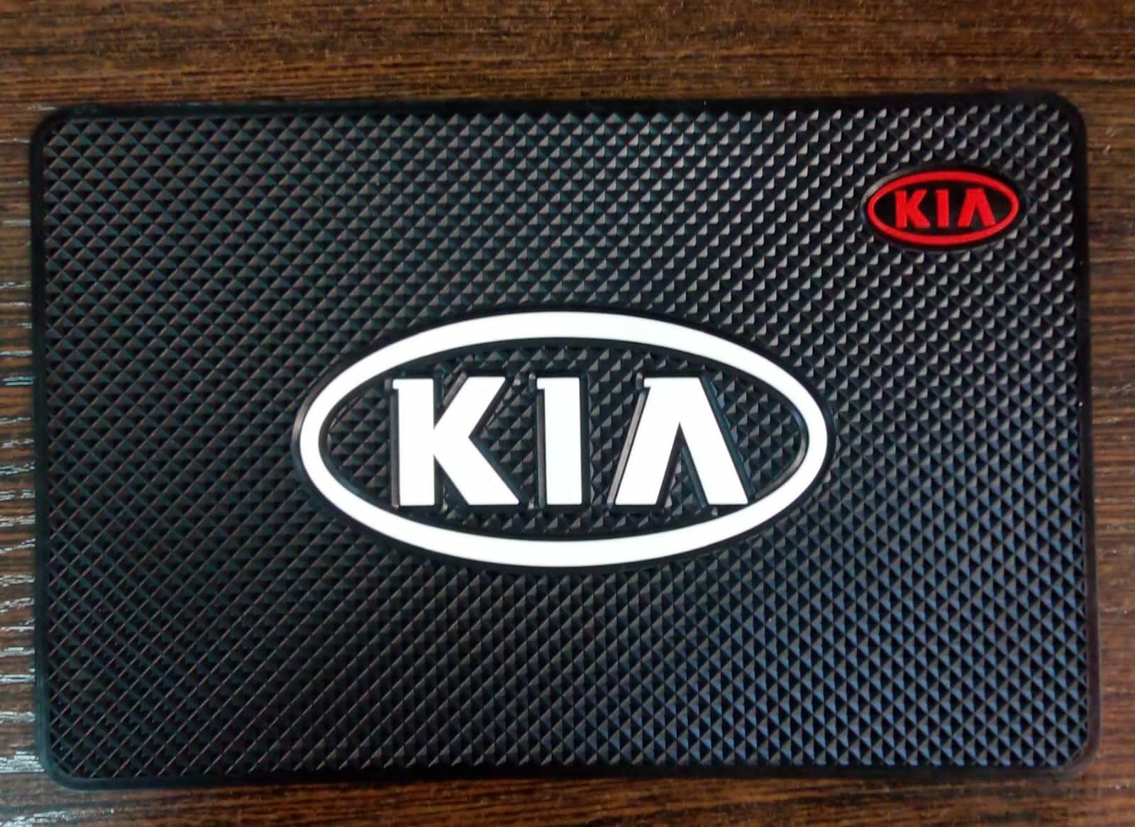 KIA Коврик для телефона в машину КИА силиконовый