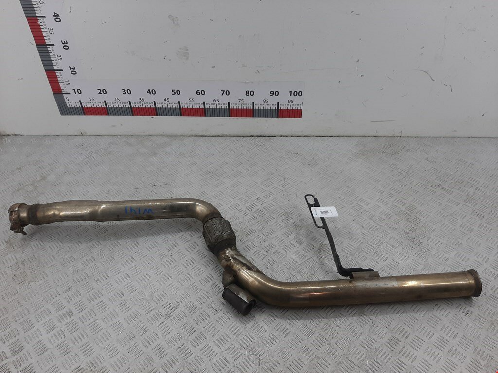 Глушитель средняя часть (резонатор пламегаситель и прочие) Mercedes C-Class (W204) арт. 1772981