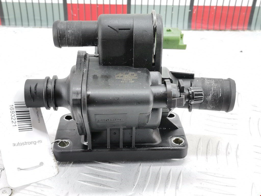 Корпус термостата Citroen C3 1 1336V6 арт. 1693221