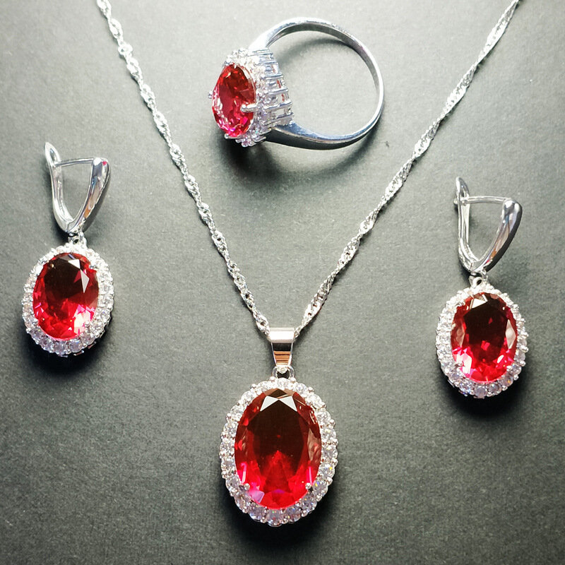 Комплект бижутерии: серьги, колье, кольцо, циркон